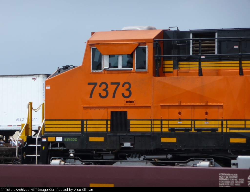 BNSF 7373 West, Cab Shot